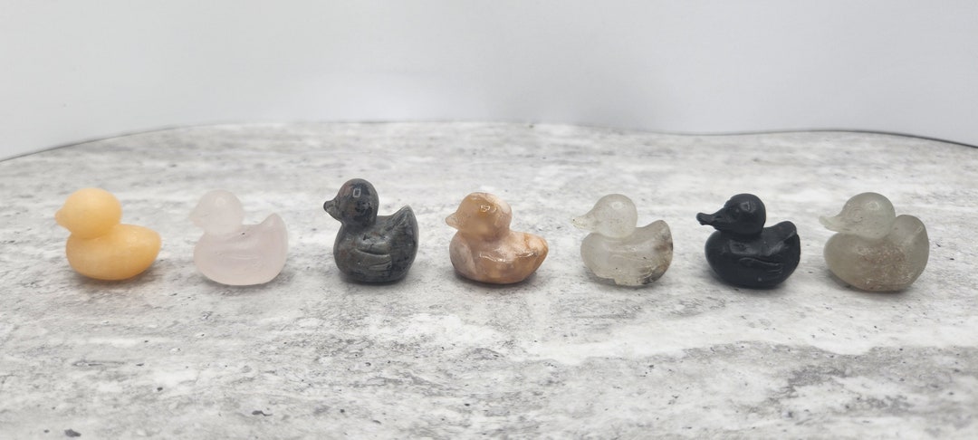 Miniature Cute Rubber Ducky Natural Crystal Carving Mini Cute Duck ...