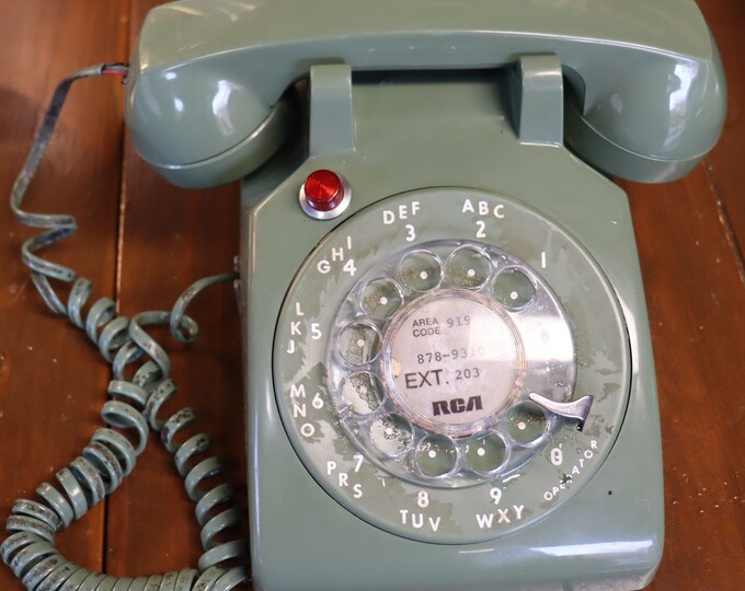 Vintage Green ITT Rotary Desk Phone With Message Light.untested Rotary ...