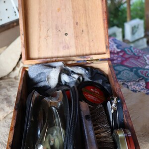 Vintage Shoe Shine Box With Shoe Polish and Brushes - Etsy