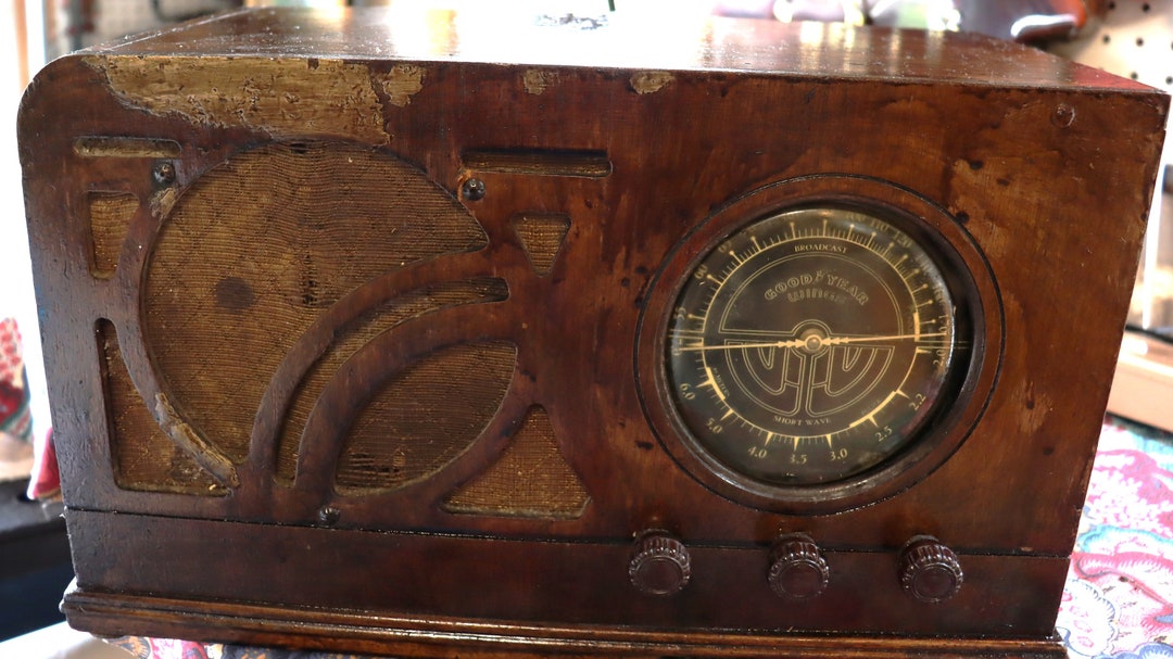 Vintage Goodyear Wings Shortwave Tube Radio.rare - Etsy