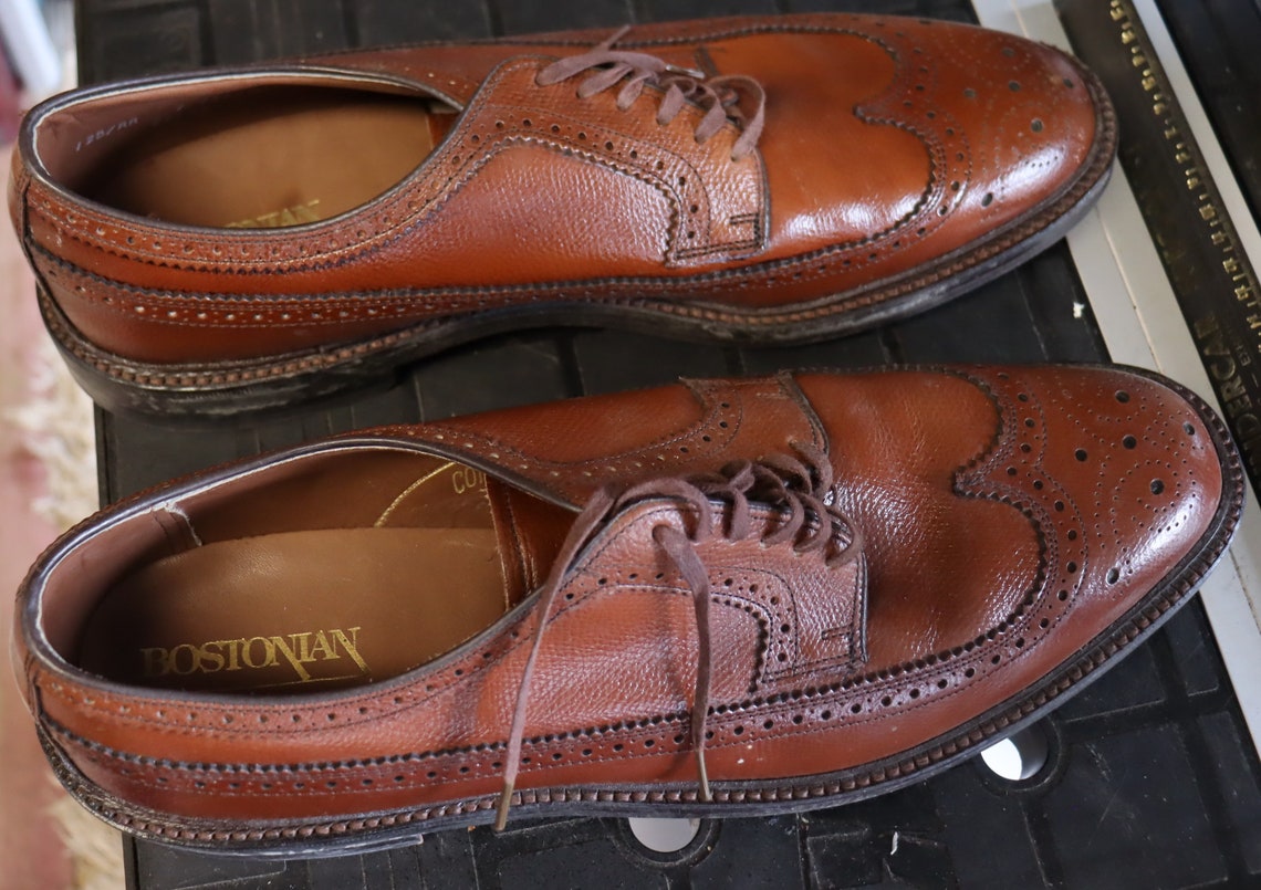 Vintage Pair of 12A Bostonia Leather Men's Wing-tip Shoes Never Worn ...