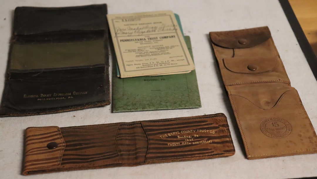3 Vintage Wallets and Bank Books - Etsy