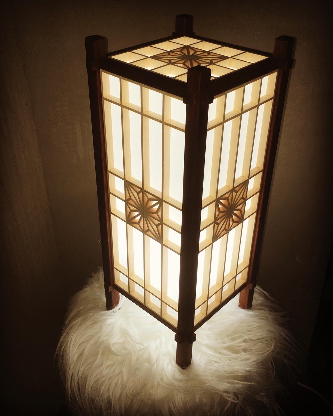 Japanese style kumiko lamp | Etsy