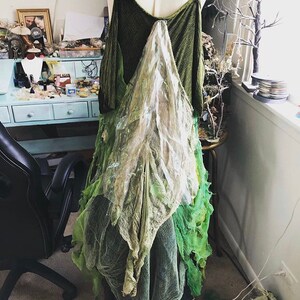 Deconstructed Lagan Look Green Earth Inspired Fairy Mermaid Dryad Dress ...