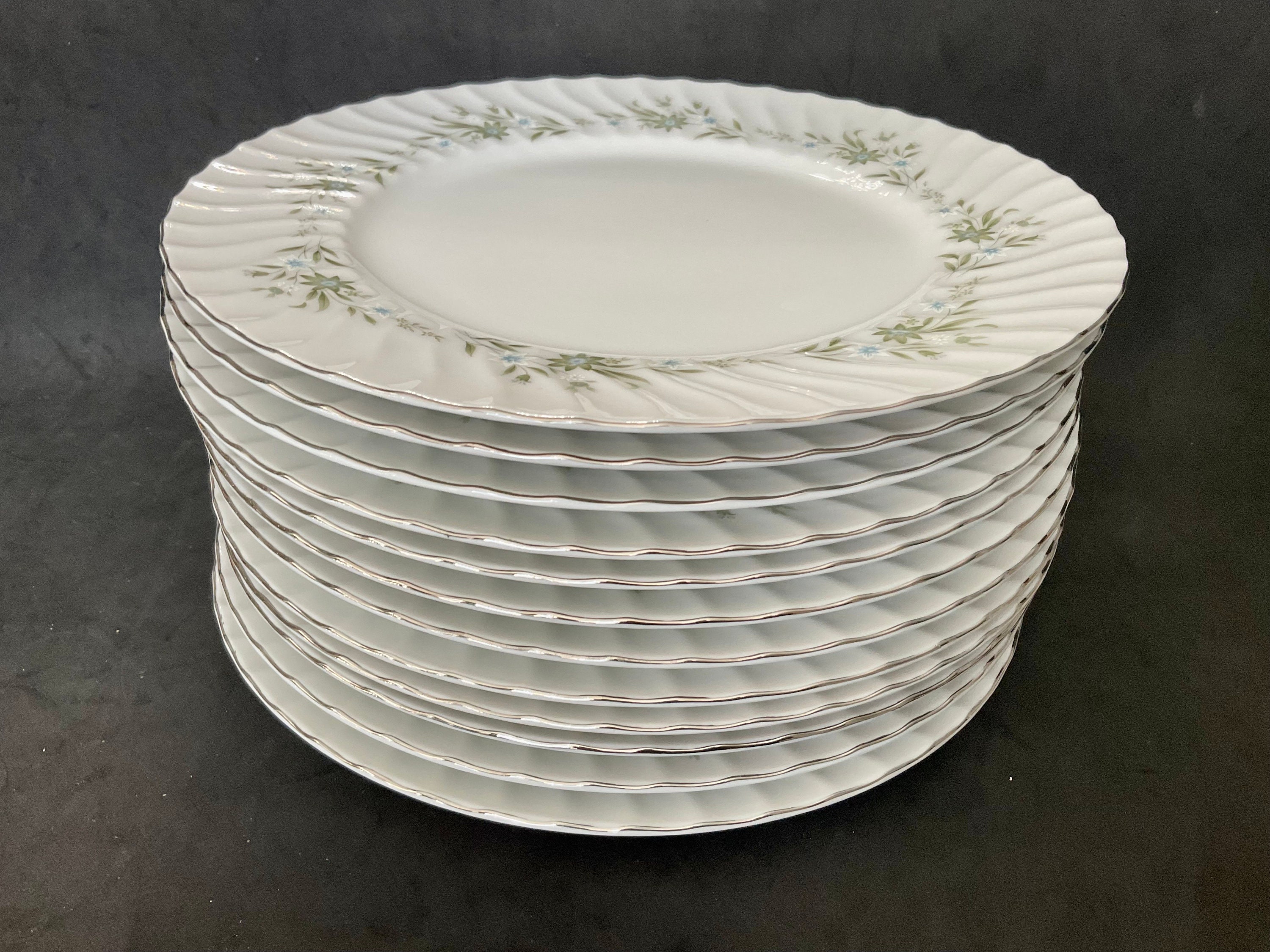Coventry Felicia 656 Dinnerware Collection by Fine China Japan. Sold ...