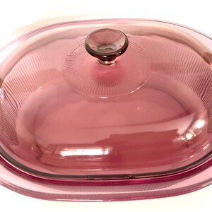 Vision V34-B Corning Cranberry 4 Qt Oval Roaster/dutch Oven With ...