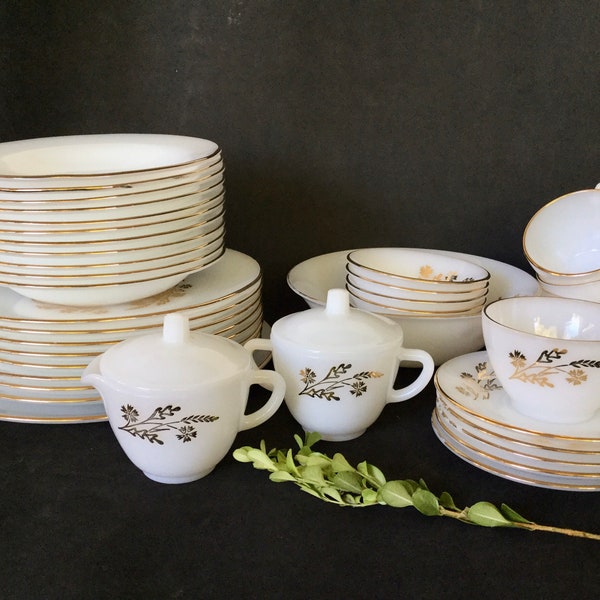 Milk Glass Dishes - Etsy