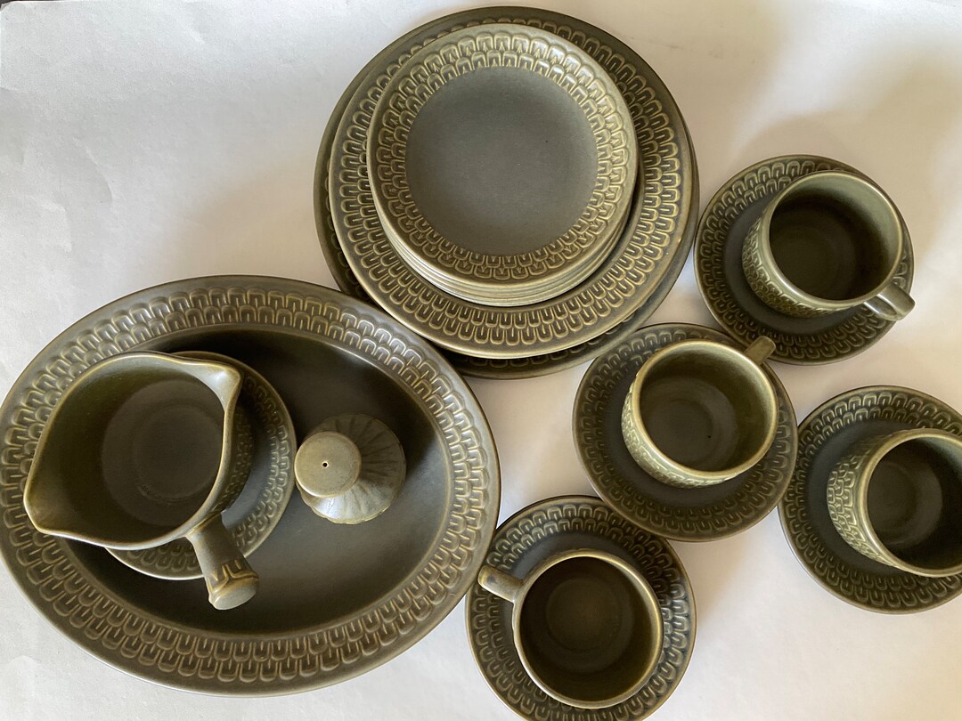 Cambria Wedgwood Dinnerware Collection, 24 Pieces, Made in England - Etsy