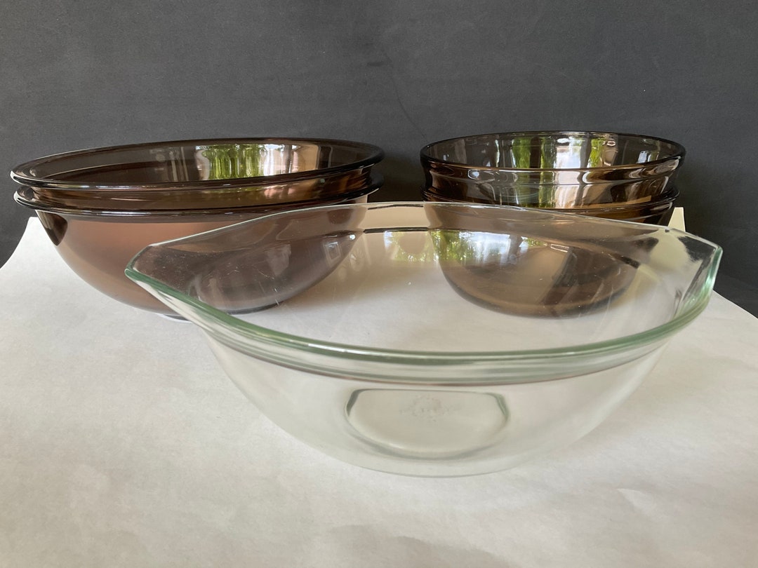 Mixing Bowls by Pyrex and Anchor Hocking Mix of Amber and Clear Glass ...