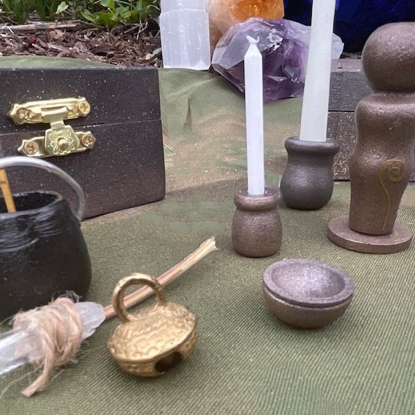 Witchcraft Altar - Etsy