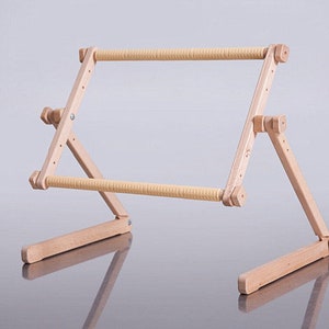 Wooden Adjustable Embroidery Stand, Scroll Frame Tapestry, Needlework ...