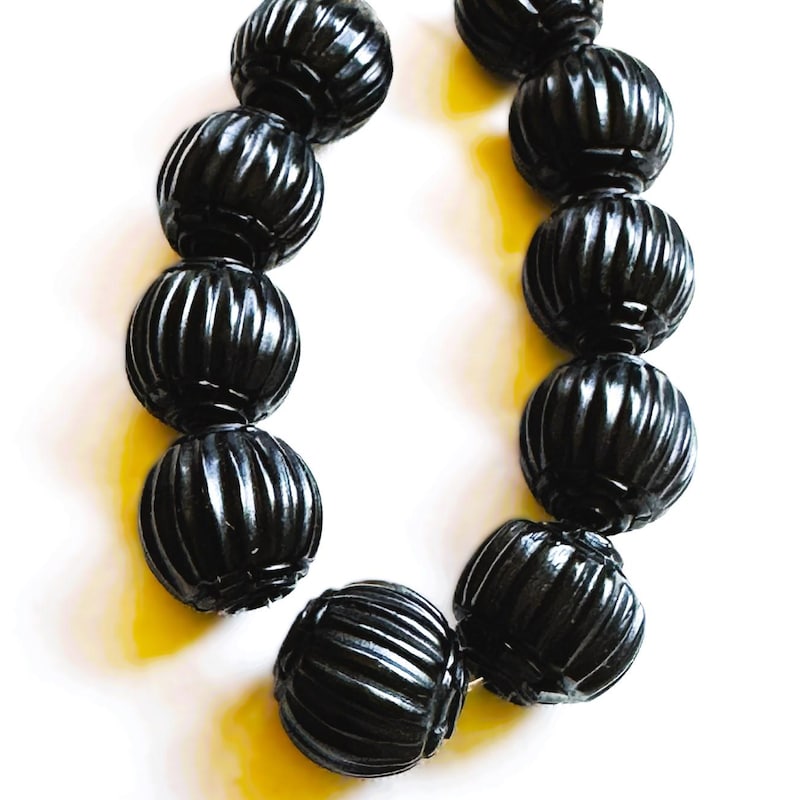 Jet Bead Necklace - Etsy