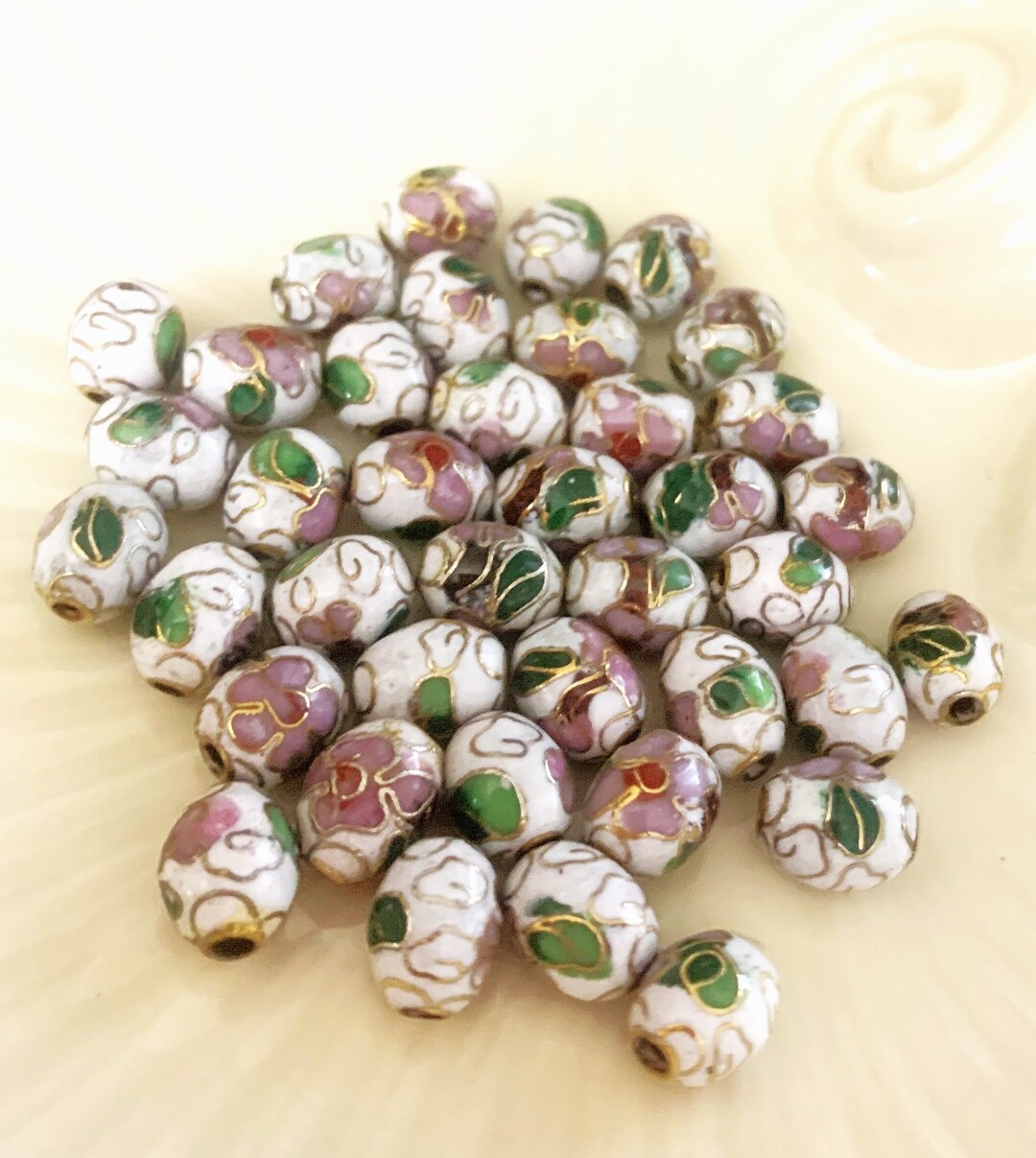30 Vintage Chinese Oval White Cloisonne Oval 9mm Beads, Red Rose Design ...