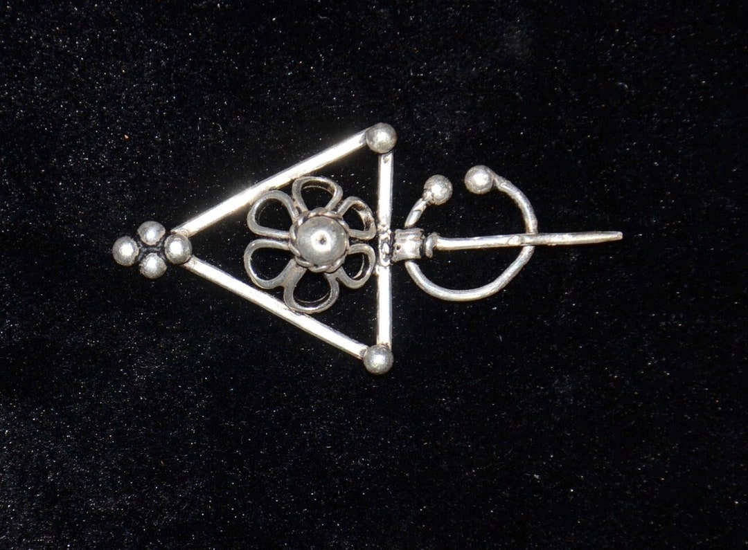 Old Tazerzit Amazigh Fibula: Ethnic Crafts Vintage Filigree - Etsy