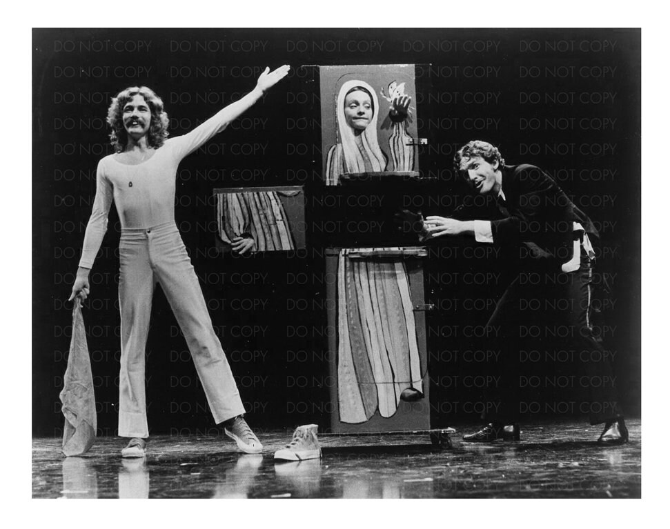 Art & Collectibles DOUG HENNING In The Magic Show On Broadway 8x10 ...