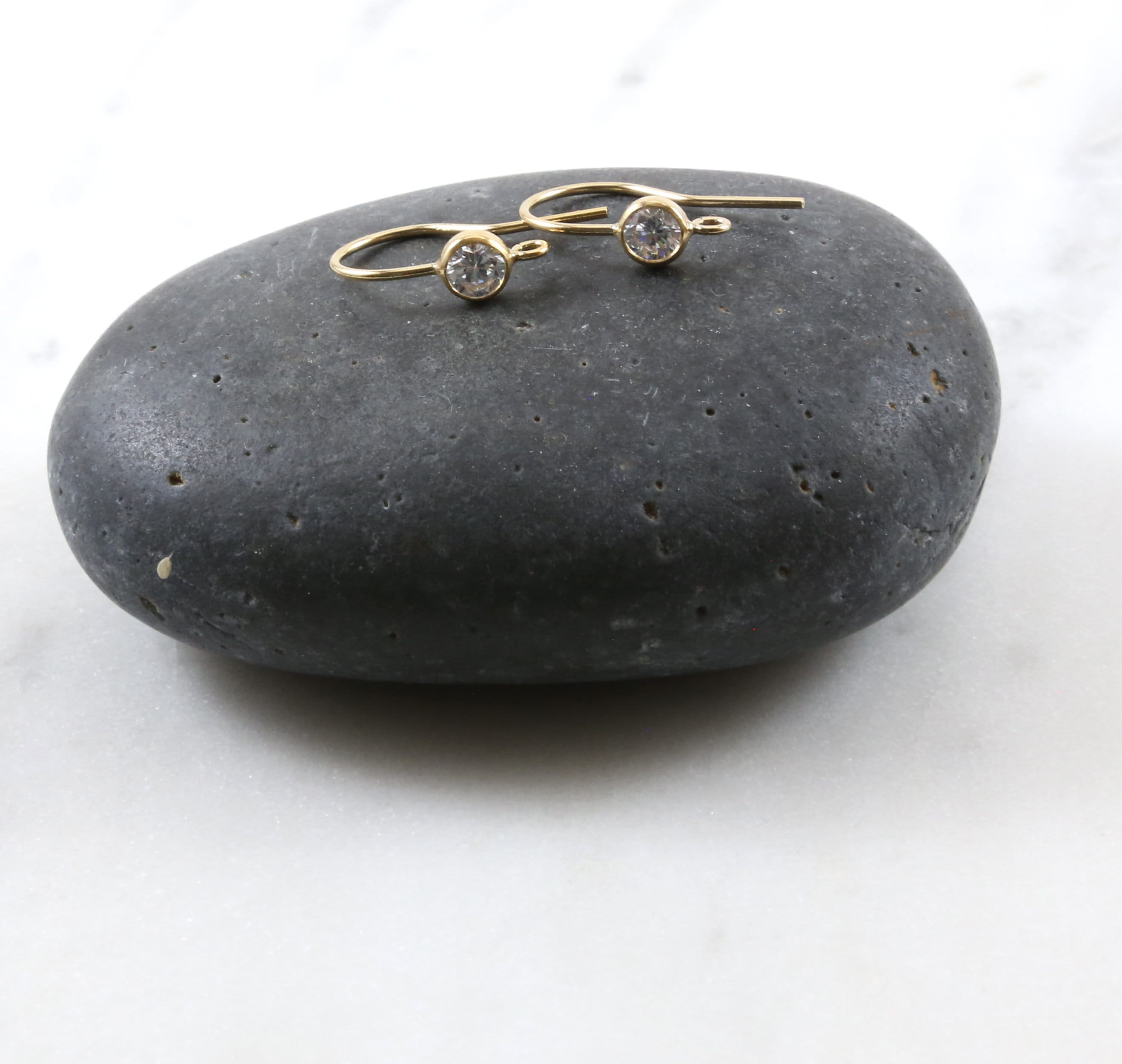 2 Pieces 1 Pair 14k Gold Filled 4mm CZ Bezel French Gold Ear | Etsy