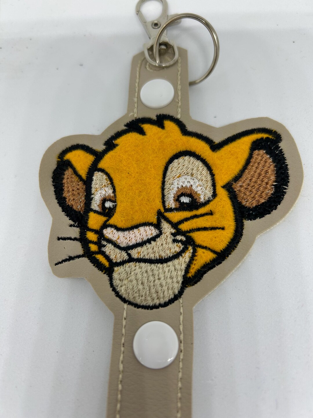 Disney Simba Lion King Inspired Headband Ear Sunglasses Holder Keyring ...