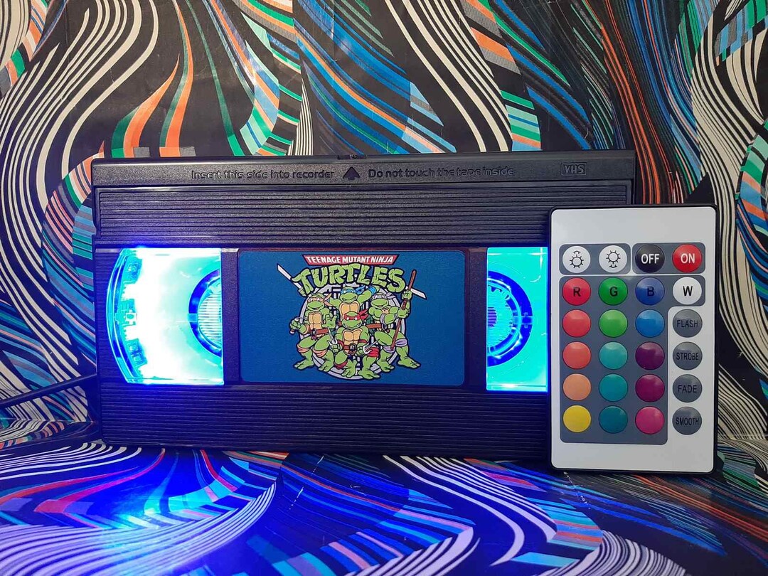 Retro VHS Lamp, 80s, 90s, Birthday Gift, Christmas, Halloween, Gift for ...