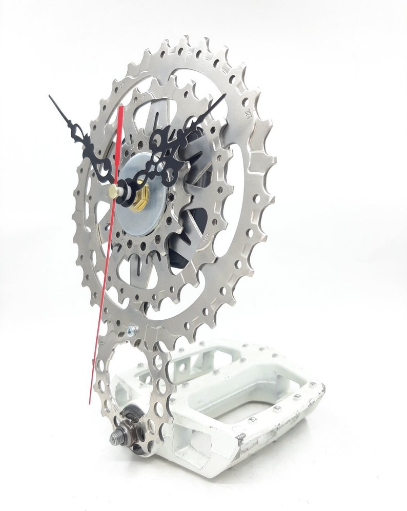 Bike clock for the desk Clock Bike gear clock Cyclist gift | Etsy