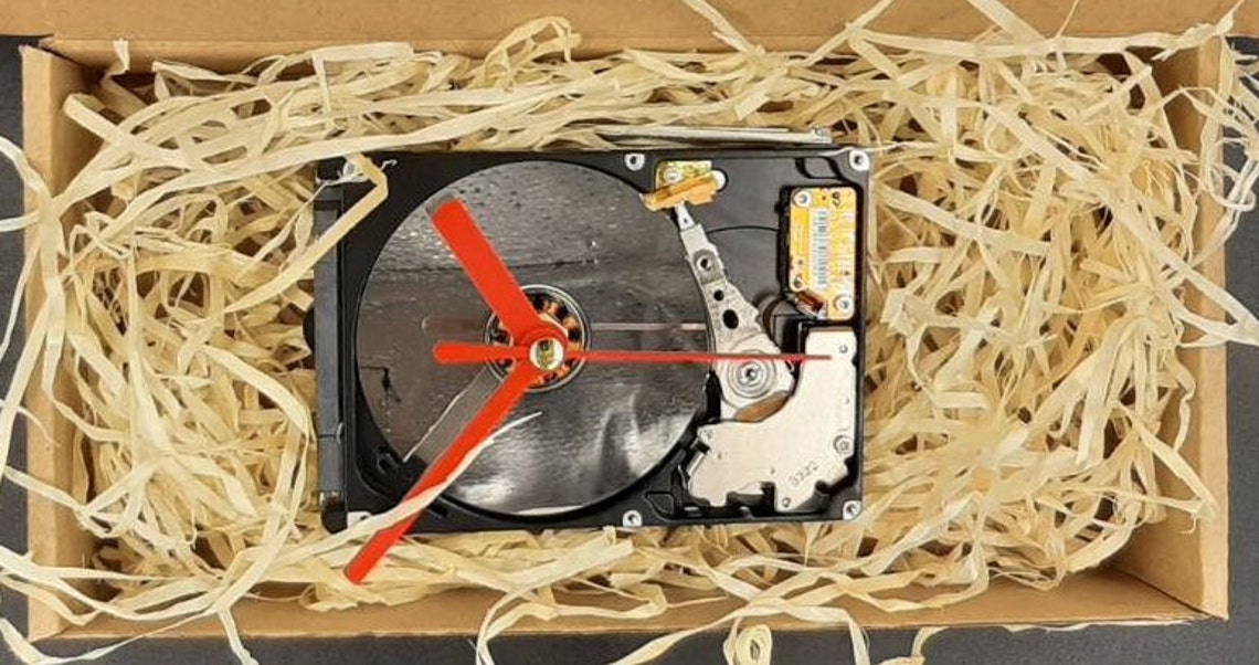 Hard Drive Clock Floppy Disk Unique Desk Clock Computer - Etsy