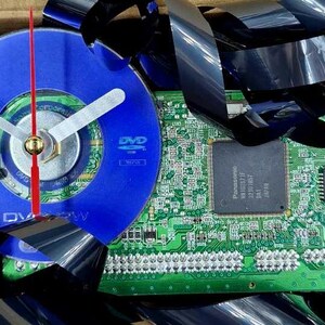 Gift Geek, Desk Clock, Technical Gift, Office Clock, Gift Boyfriend ...