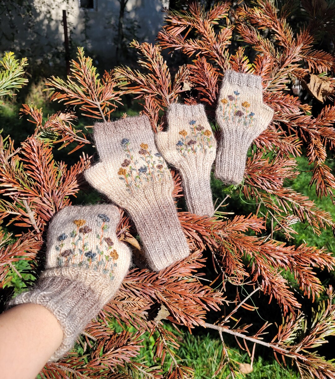 Mother and Daughter Set Cosy Handmade Knit Mittens With Embroidered ...