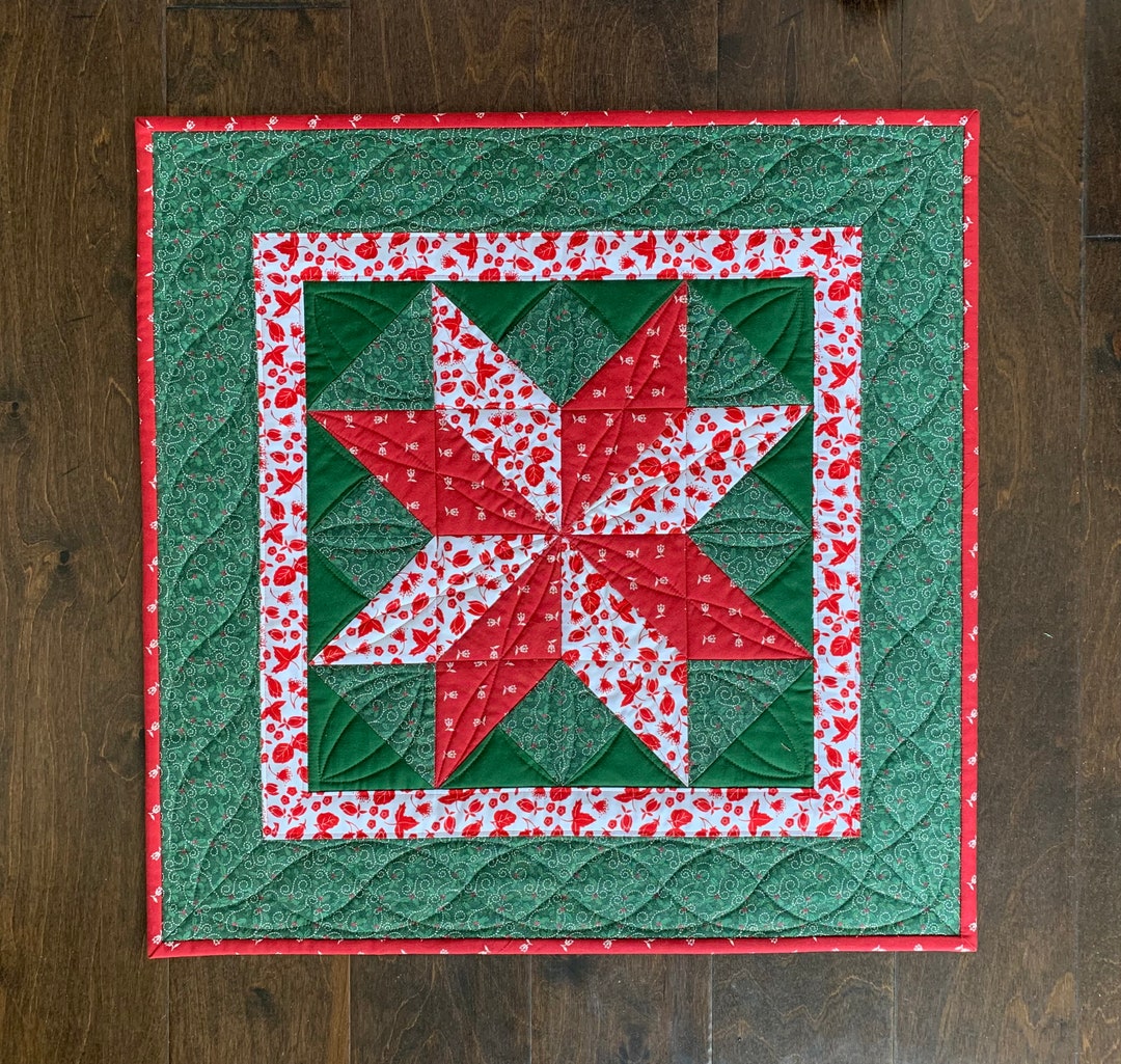 Quilted Christmas Table Topper, Red Star, Holiday Decor (23" Square) - Etsy