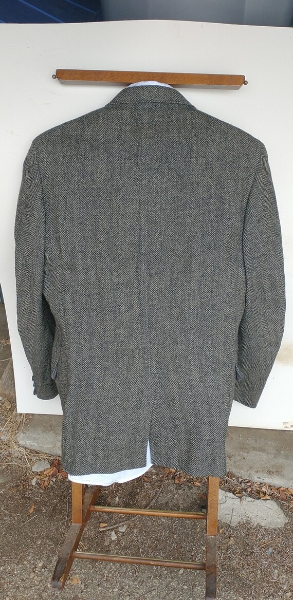 Gray Herringbone Tweed Ivy Style Sport Coat 1960s - Gem