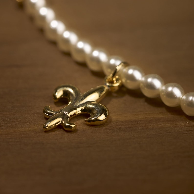 Fleur De Lis Pearl Choker Necklace - Gold Renaissance Style - Etsy