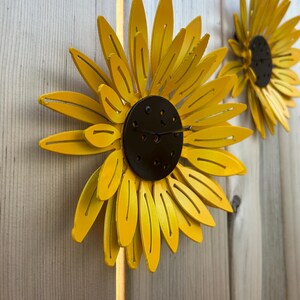 Metal Sunflower Set of 2/ Sunflower Fence Decoration/ Hanging Fall ...