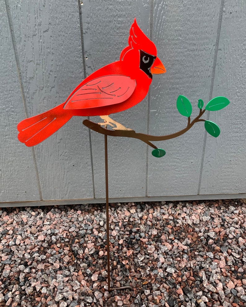 Outdoor Metal Male and Female Cardinals Yard Stake, Cardinal and Bird ...