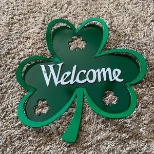 Metal Shamrock Welcome Sign - Etsy