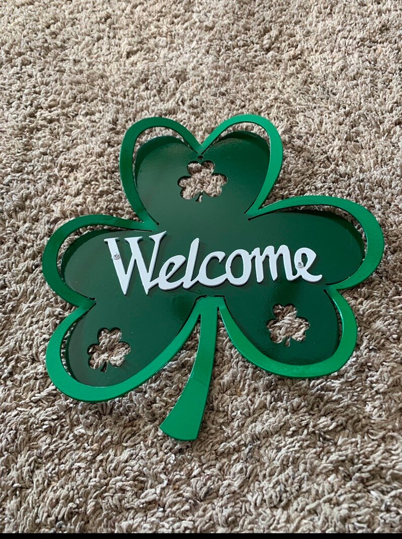 Metal Shamrock Welcome Sign - Etsy