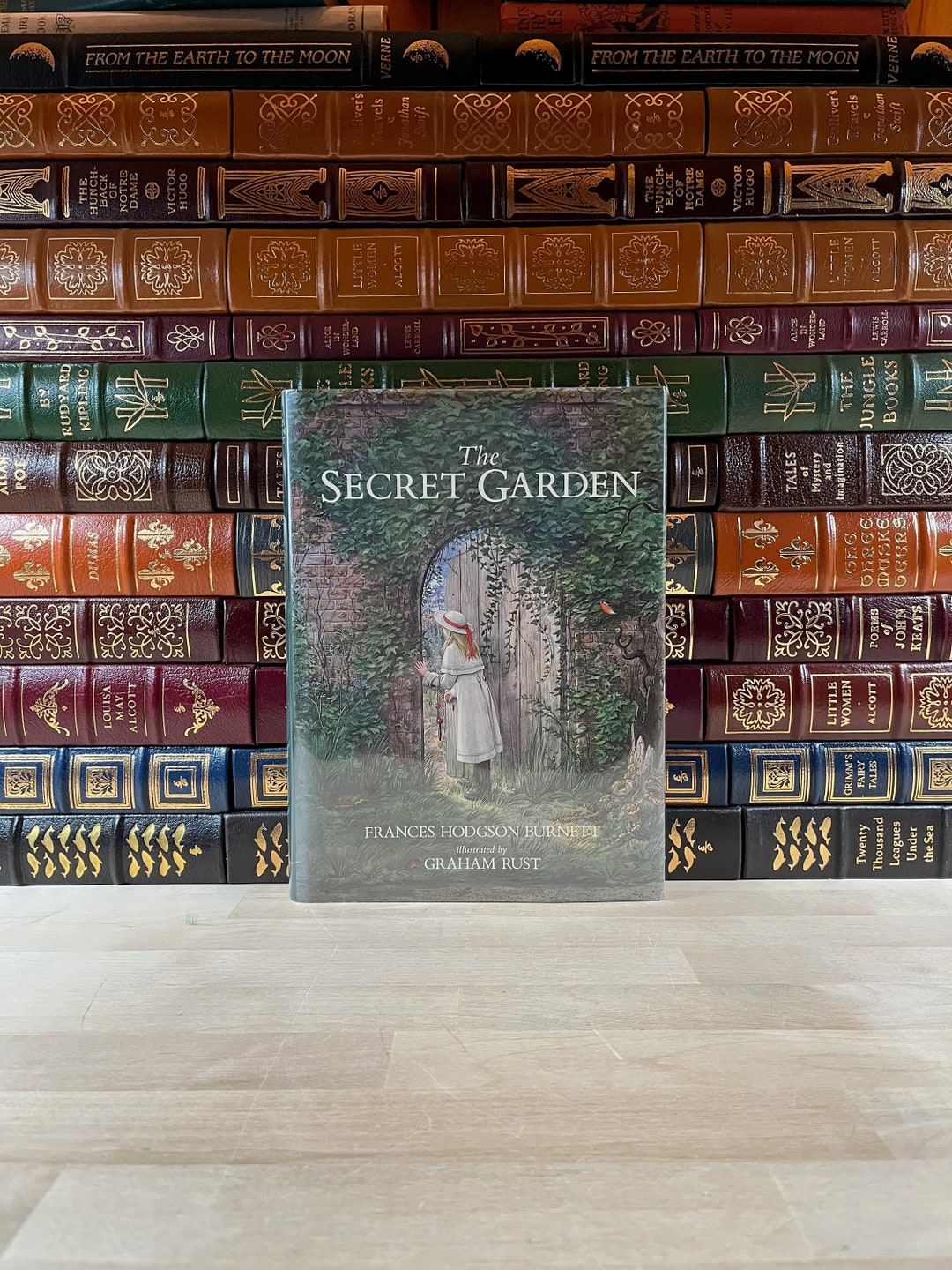 The Secret Garden by Frances Hodgson Burnett, Illustrated by Graham ...