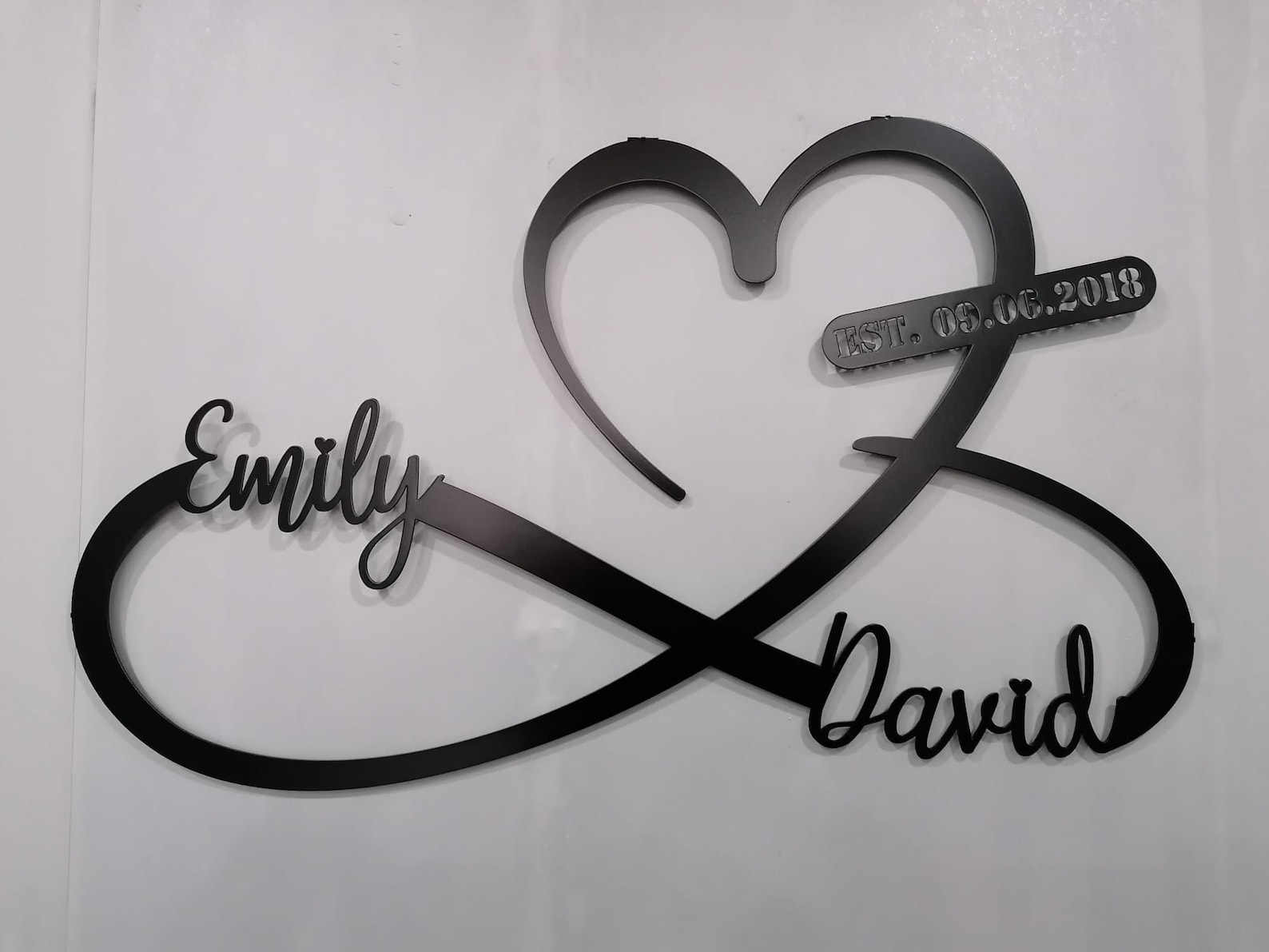 White Metal Heart and Infinity Customized Names and Date Sign | Etsy