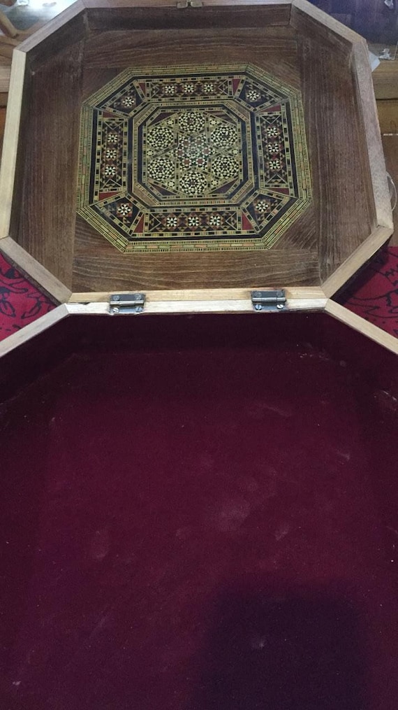 Antique Syrian Mosaic Box - Gem