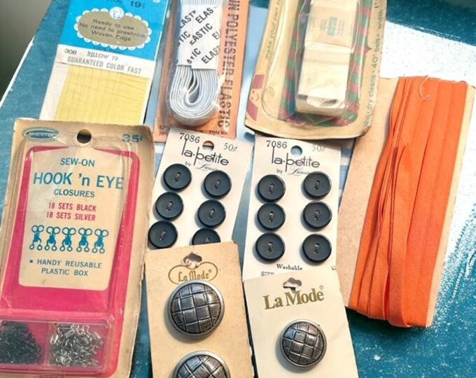 Pin Tin Dodo Designs of London and Tunbridge Wells, Vintage Hinged Pin ...