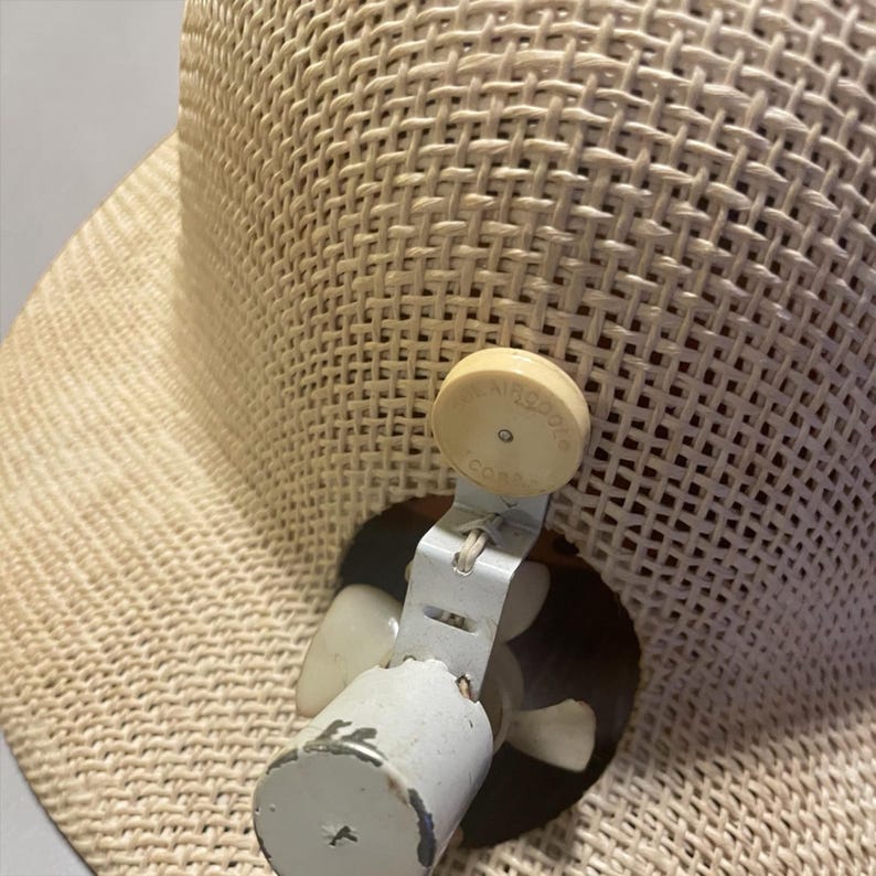 Vintage Solar Powered Cooling Safari Hat With Built-in Fan Energy ...