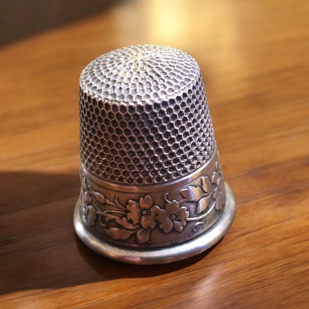 Sterling Silver Thimble Floral Engraving, Bow and Arrow Marking With W ...