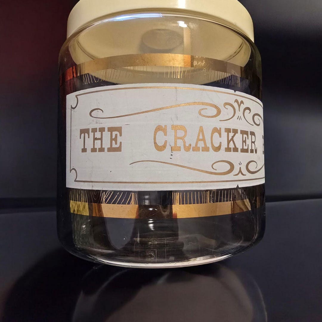 Vintage Pyrex the Cracker Barrel Glass Canister 1960's With Platic Lid ...