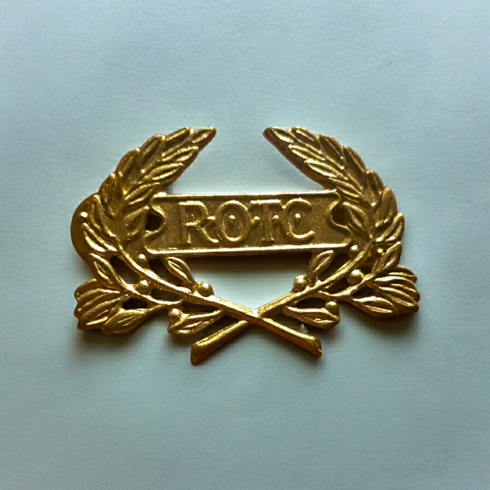 ROTC Vintage Pin, Gold Tone Signed Hat Pin, Lapel Pin, Hat Badge Wreath ...