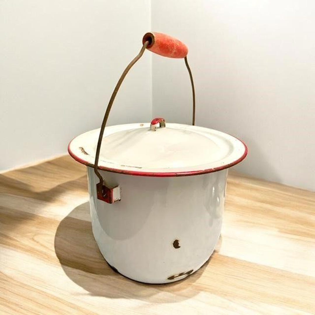 Vintage White & Red Enamelware Pot With Lid Andred Wood Handle - Etsy