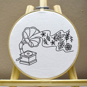 Phonograph Embroidery Pattern Gramophone Flower Embroidery Record ...