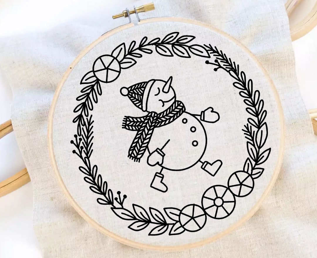 Cute Snowman Embroidery Pattern Christmas Wreath Embroidery Pattern ...