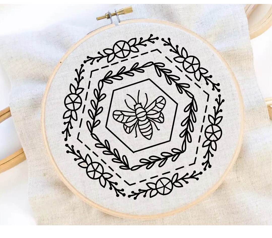 Bee Flower Embroidery Pattern Bee Hive Embroidery Pattern Insect ...