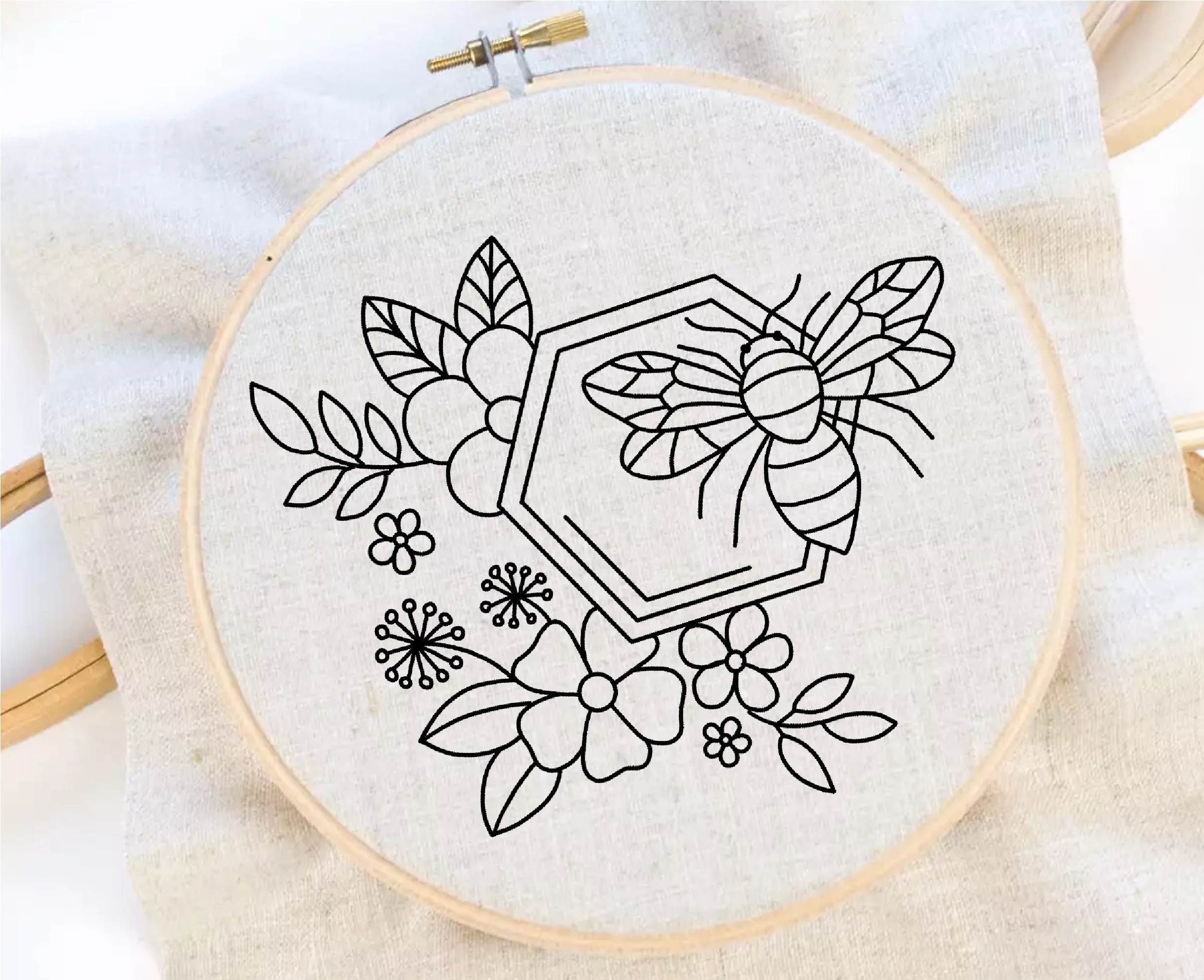 Bee and Flower Embroidery Pattern Bee Hive Embroidery Pattern Insect ...