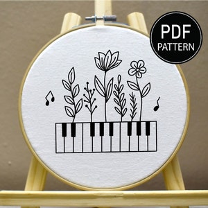 Piano Flower Embroidery Pattern Piano Embroidery Musical Instrument ...