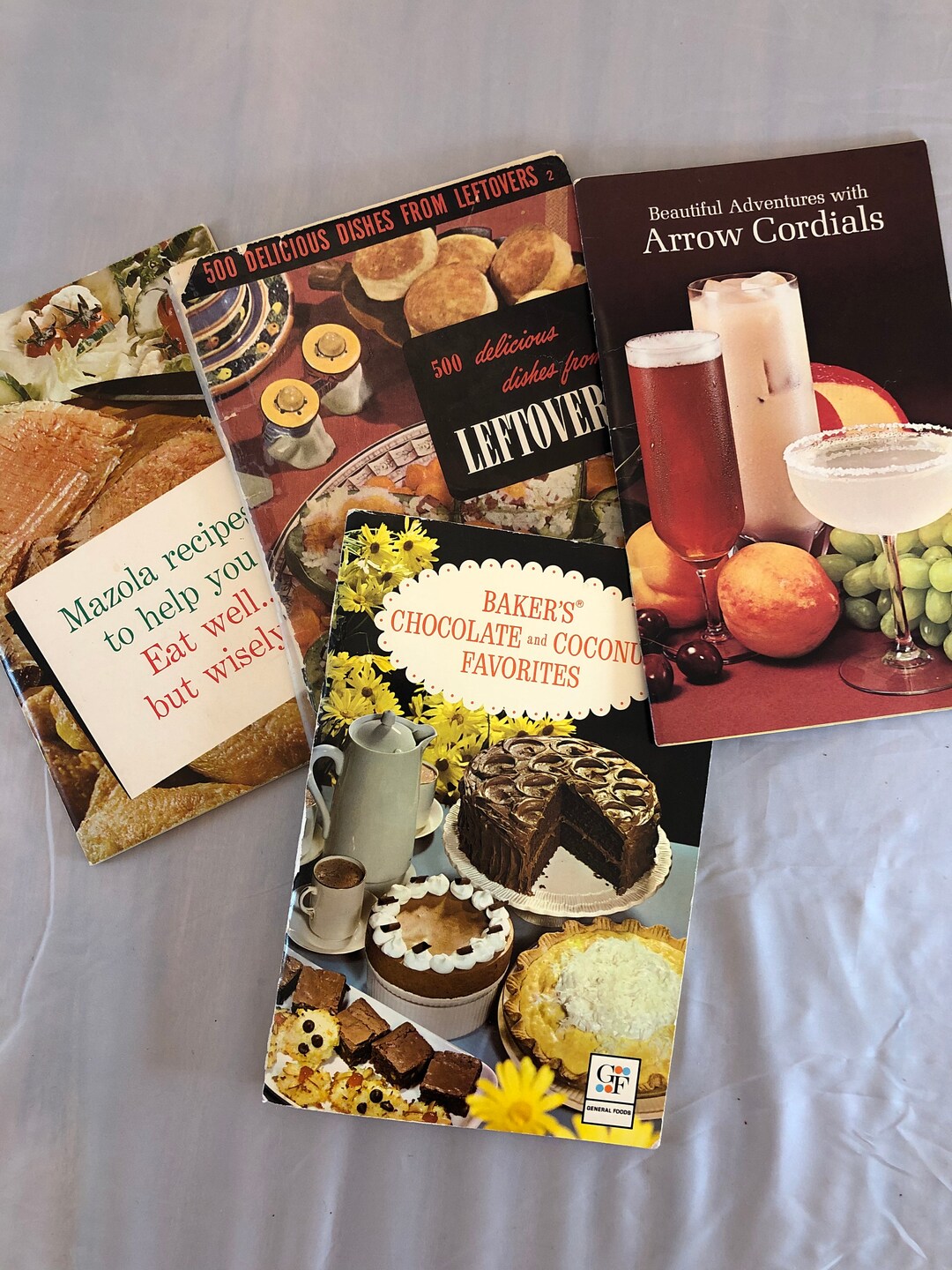 Vintage Group of 4 Cookbook Booklets, General Foods, Mazola, Arrow ...