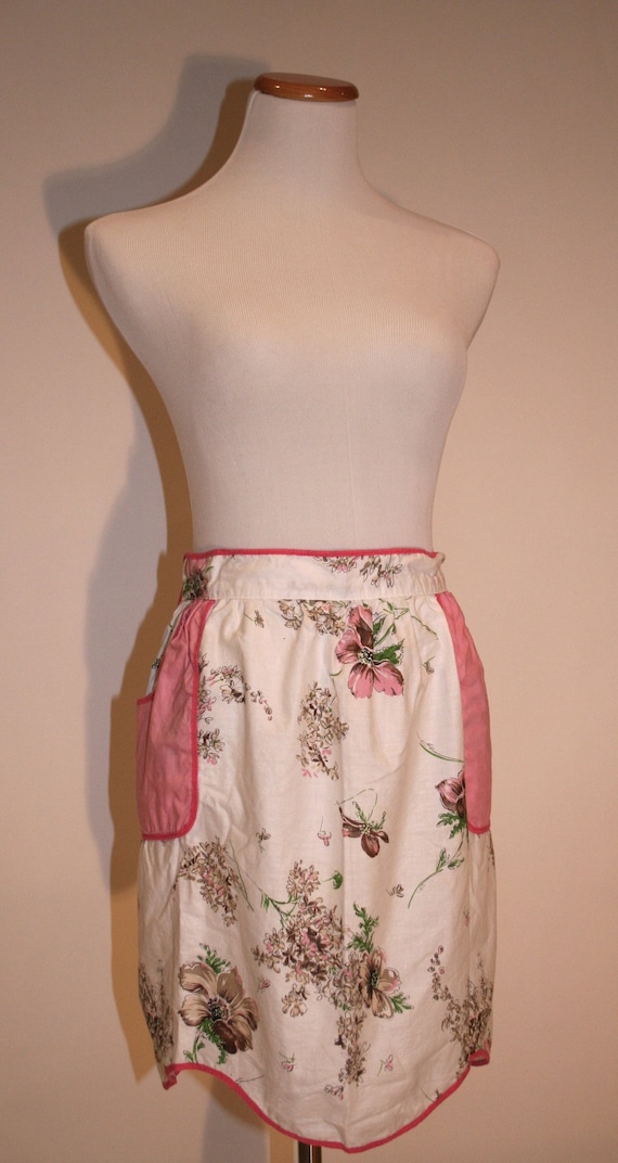 Vintage Floral Pink Trimmed Apron | Etsy