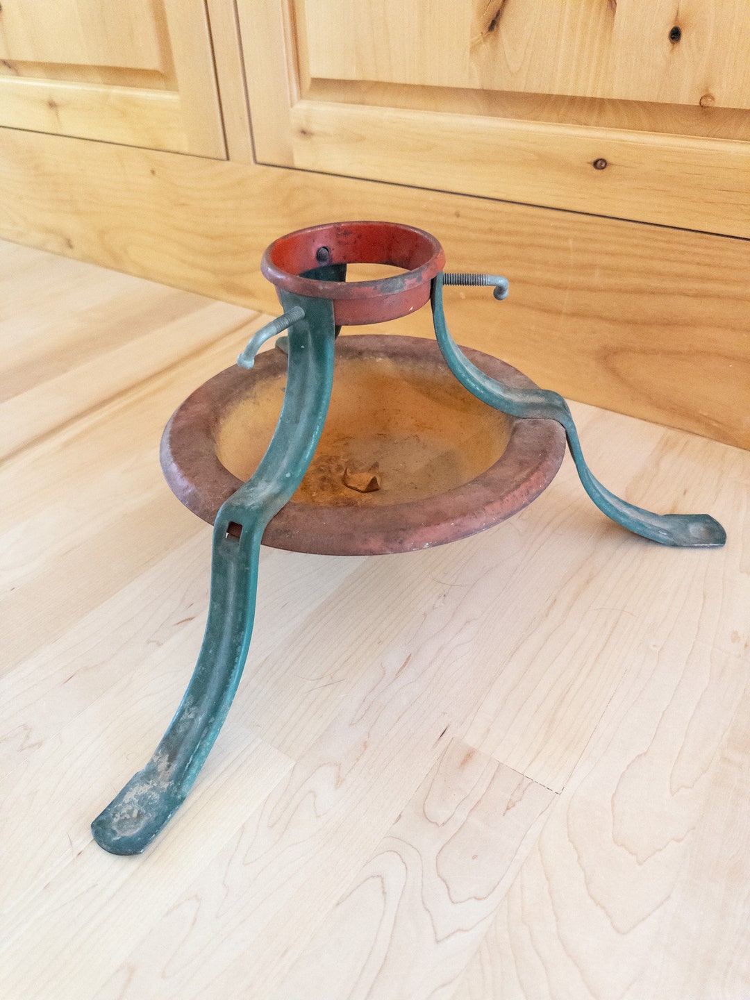 Vintage Metal Red and Green Christmas Tree Stand - Etsy
